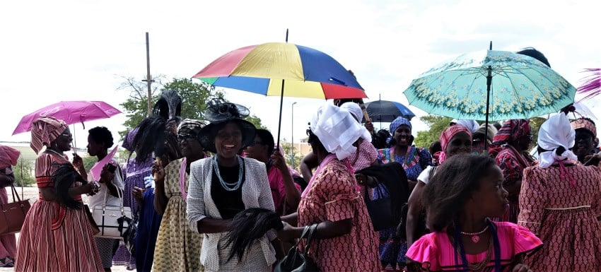 How to survive the December heat in Namibia?