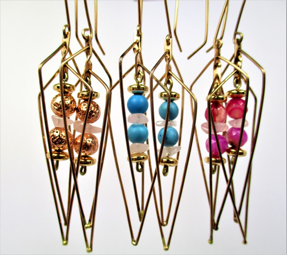 Where to get festive and locally inspired presents when visiting Namibia?